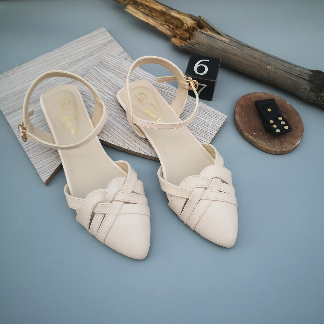 Pastel Toes by Mariam
